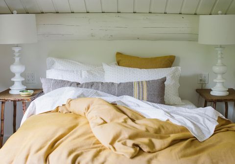 COTTAGE X | Peaks & Rafters